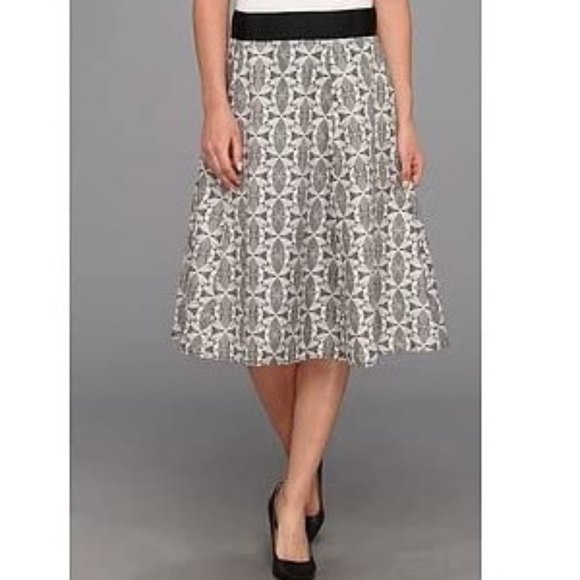 Pendleton | Skirts | Nwt Pendleton Ribbontrim Geometric Silk Skirt ...